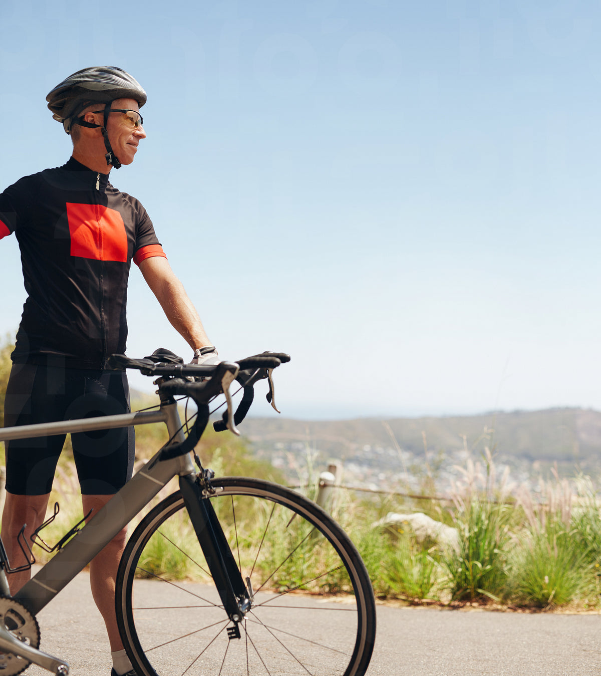 Happy male cyclist on the country side – Jacob Lund Photography Store ...