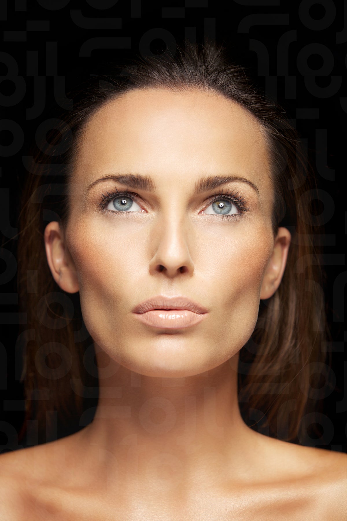 Pretty young lady looking up – Jacob Lund Photography Store- premium ...
