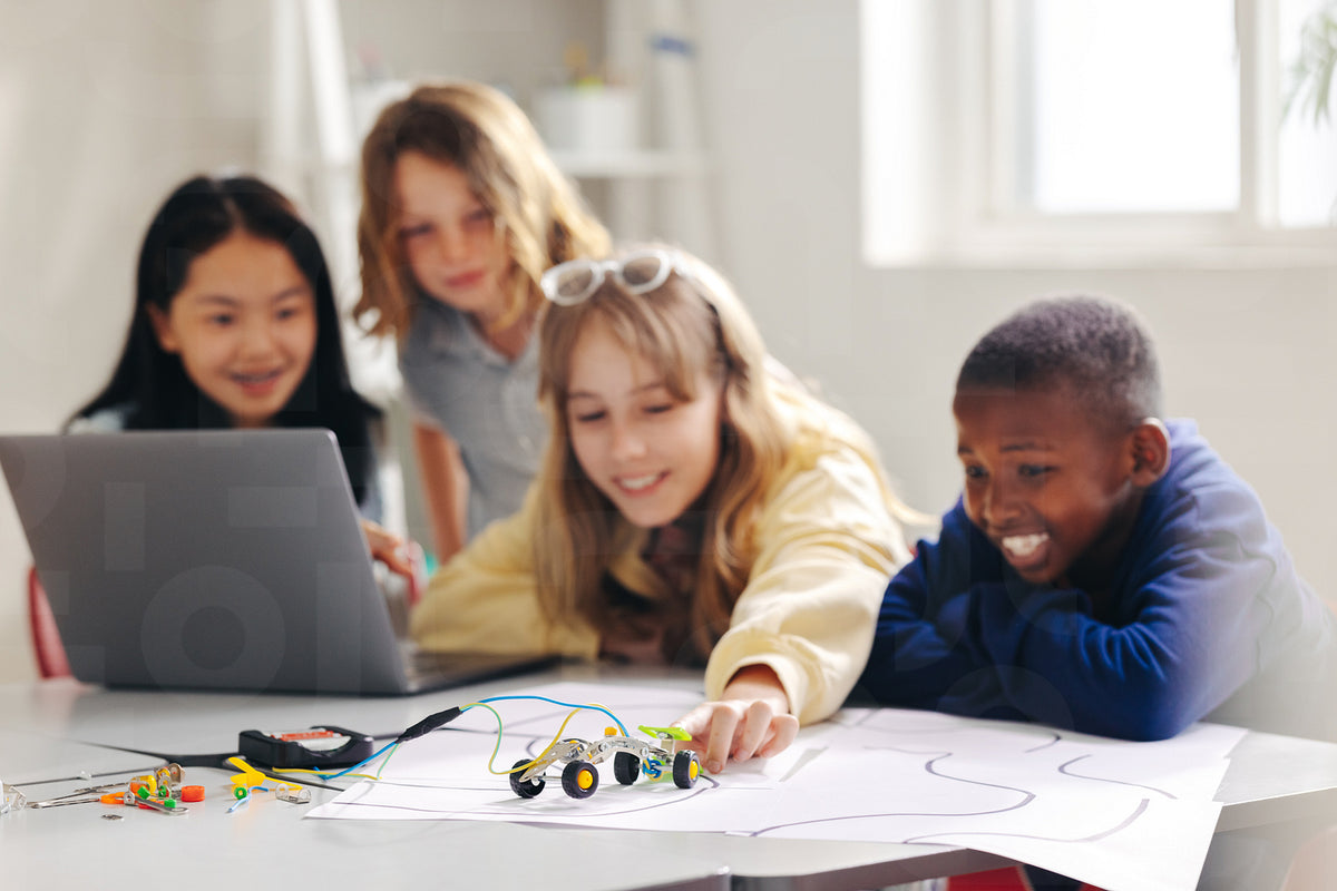 Exploring computer science with hands-on robot programming for kids ...