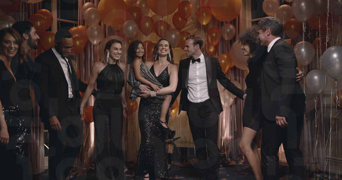 Friends coming together for a group photo in party – Jacob Lund ...