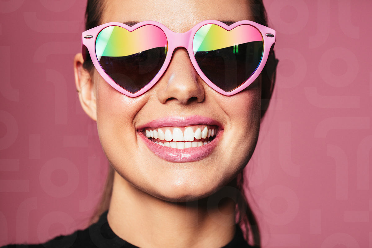 Young woman with heart shaped glasses – Jacob Lund Photography Store ...
