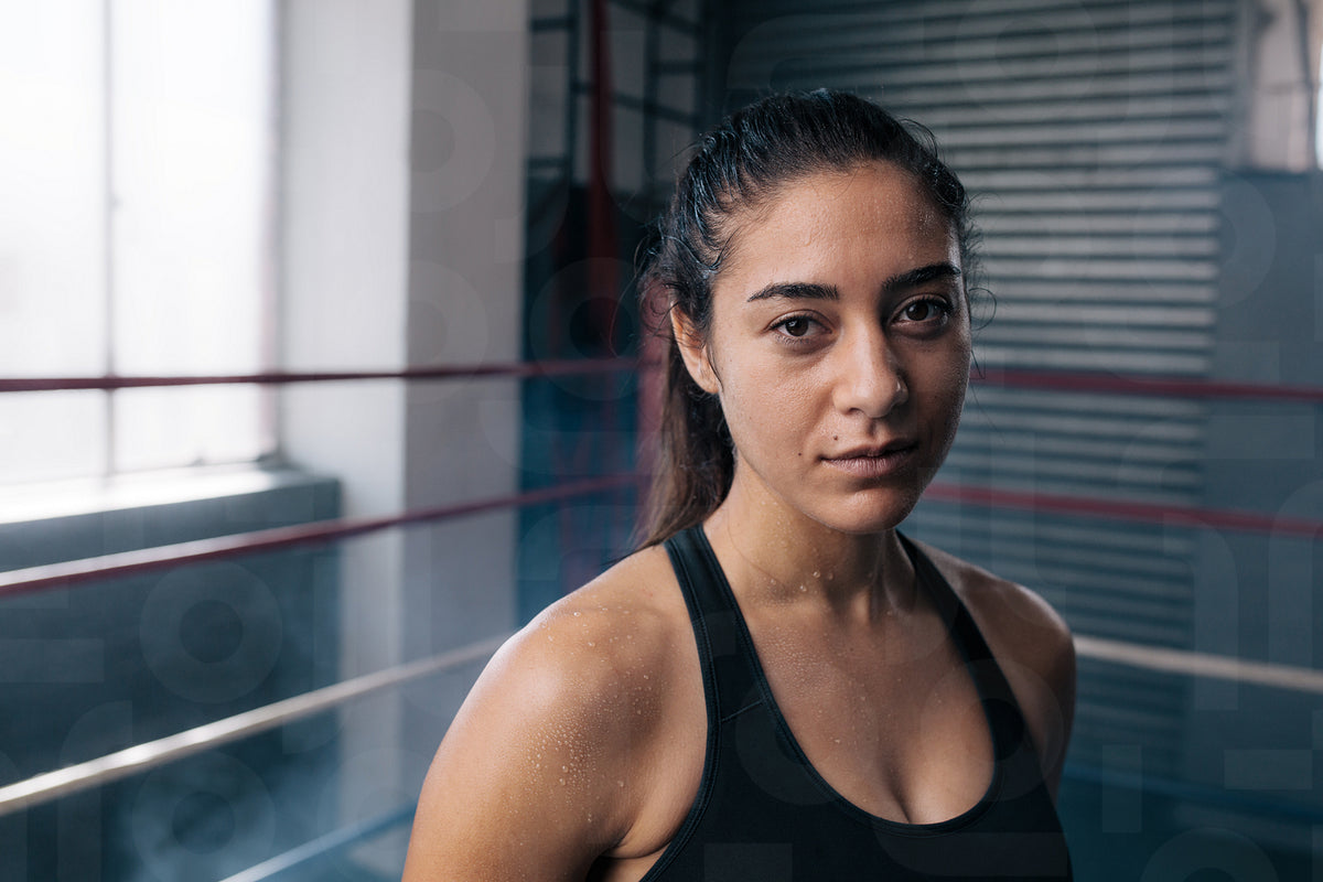 Female boxer at the boxing studio – Jacob Lund Photography Store ...