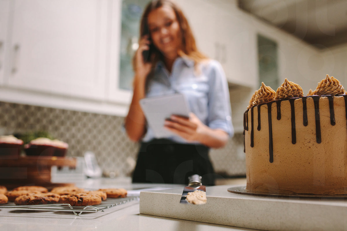 Pastry chef taking orders on phone – Jacob Lund Photography Store ...